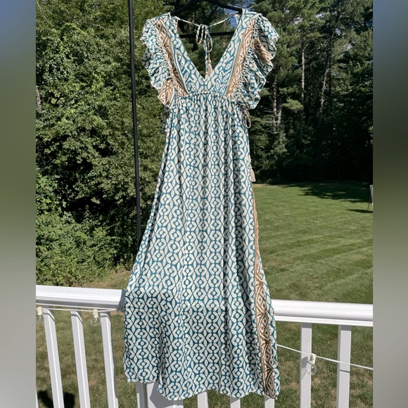 Anthropologie | Dresses | Perry Walker Collective Lola Kaftan Os Maxi ...